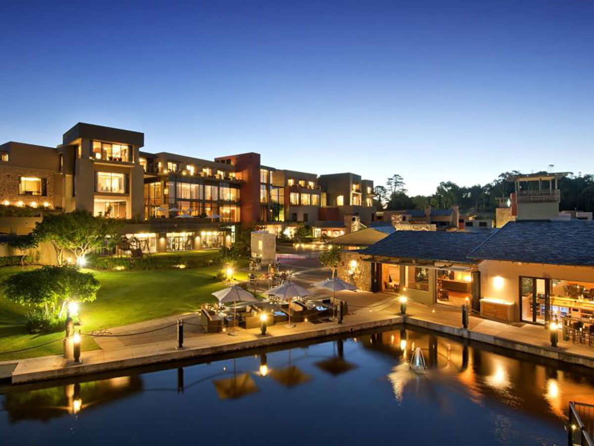 Hyatt Regency Oubaai Exterior, South Africa - Elektra Lighting